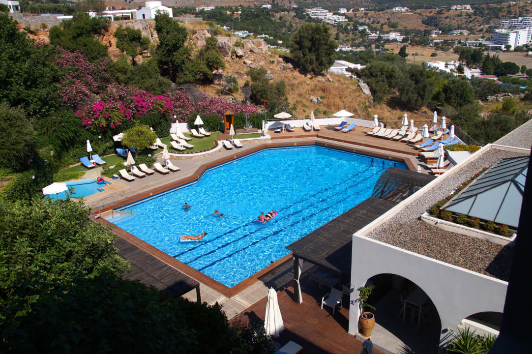 "der große Pool " Lindos Mare, Seaside Hotel (Lindos) • HolidayCheck ...
