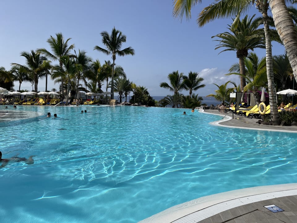 "Pool" Adrián Hoteles Roca Nivaria (Costa Adeje) • HolidayCheck ...