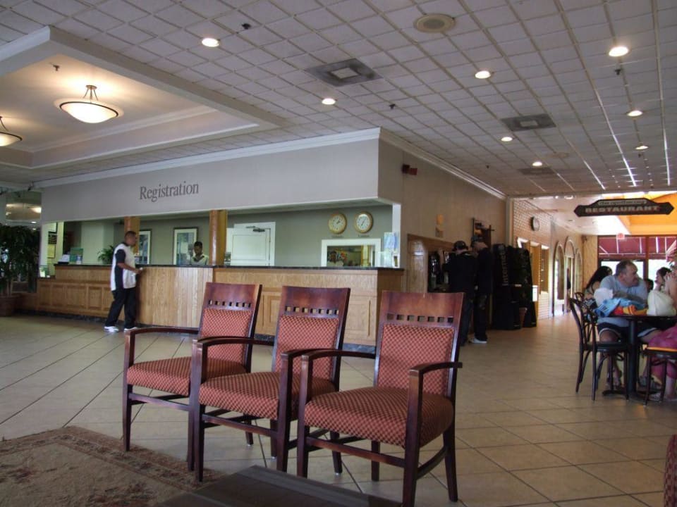 "Lobby Quality Inn, Orland..." Rosen Inn International (Lake Buena ...