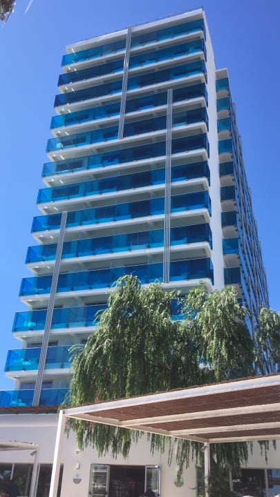 BG Tonga Tower Design Hotel & Suites (Can Picafort) • HolidayCheck ...