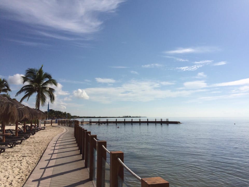 "Blick vom Hotelstrand auf..." H10 Ocean Maya Royale - Adults only ...