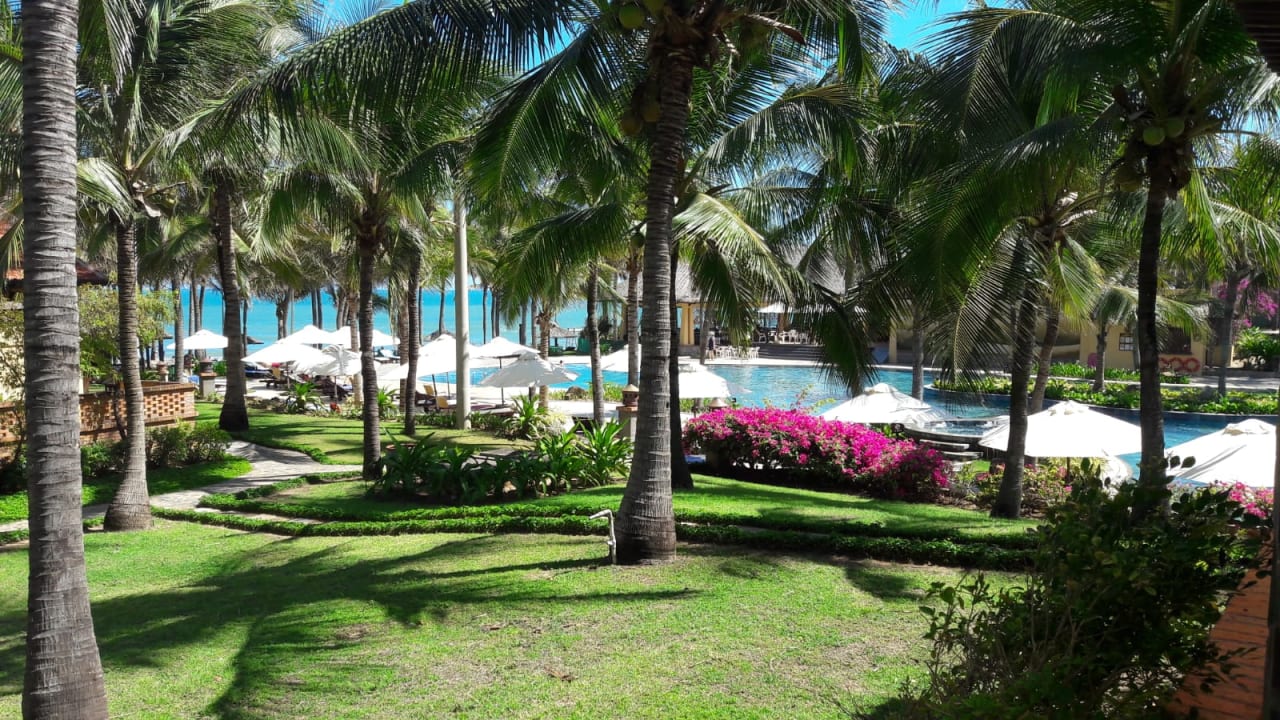 "Pool" Pandanus Resort (Mũi Né) • HolidayCheck (Nam Trung Bộ / Südliche ...