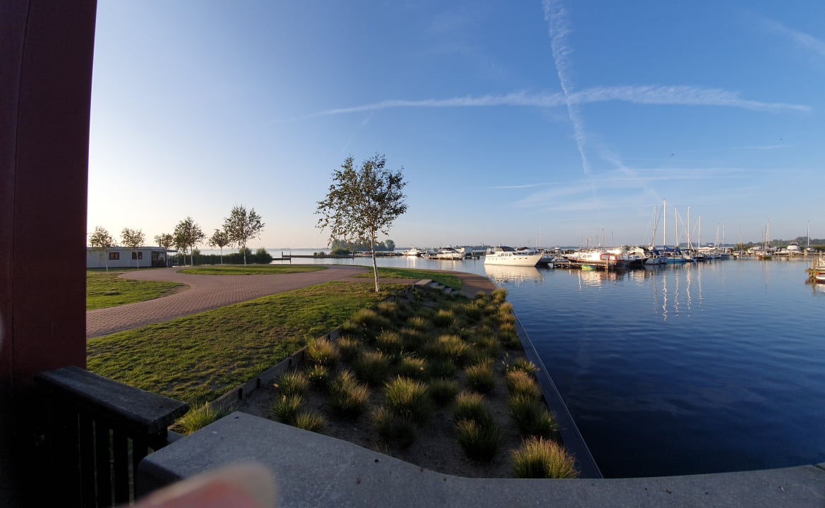 "Ausblick aus der Ferienwo..." Ferienpark Landal Waterparc Veluwemeer ...