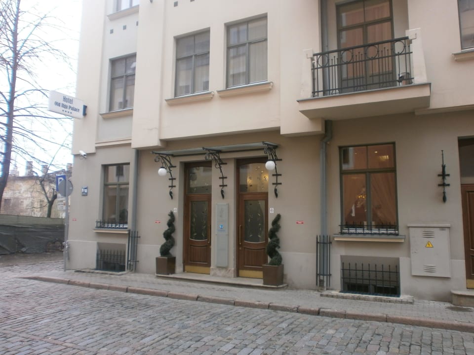 "Eingang zum Hotel" Rixwell Old Riga Palace Hotel (Riga) • HolidayCheck ...
