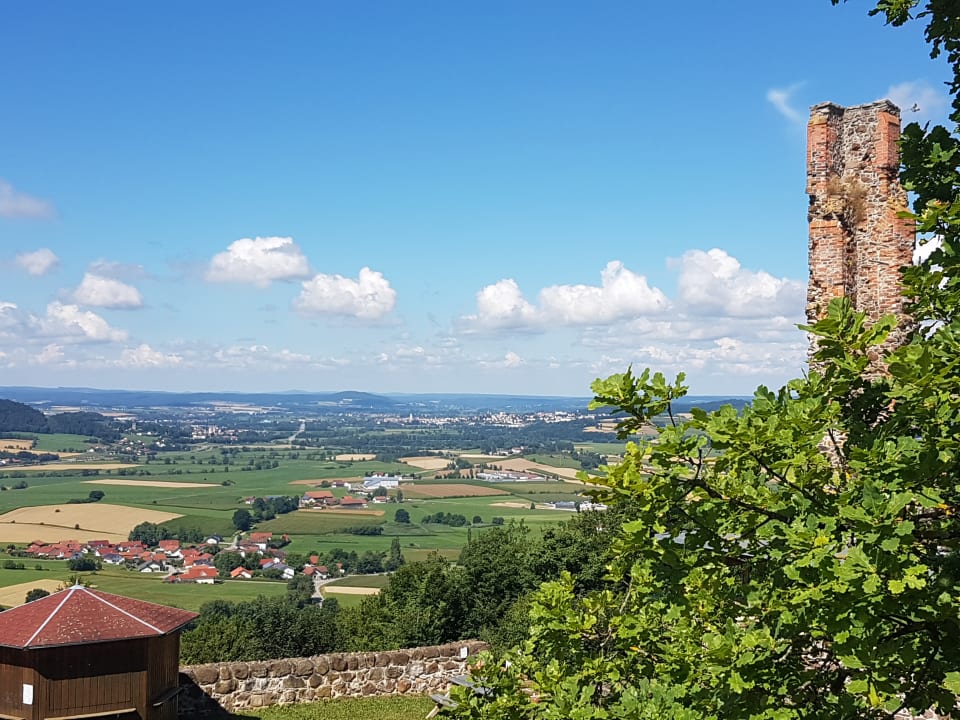 "Blick von der Burgruine R..." Familienhotel Reiterhof Runding (Runding ...