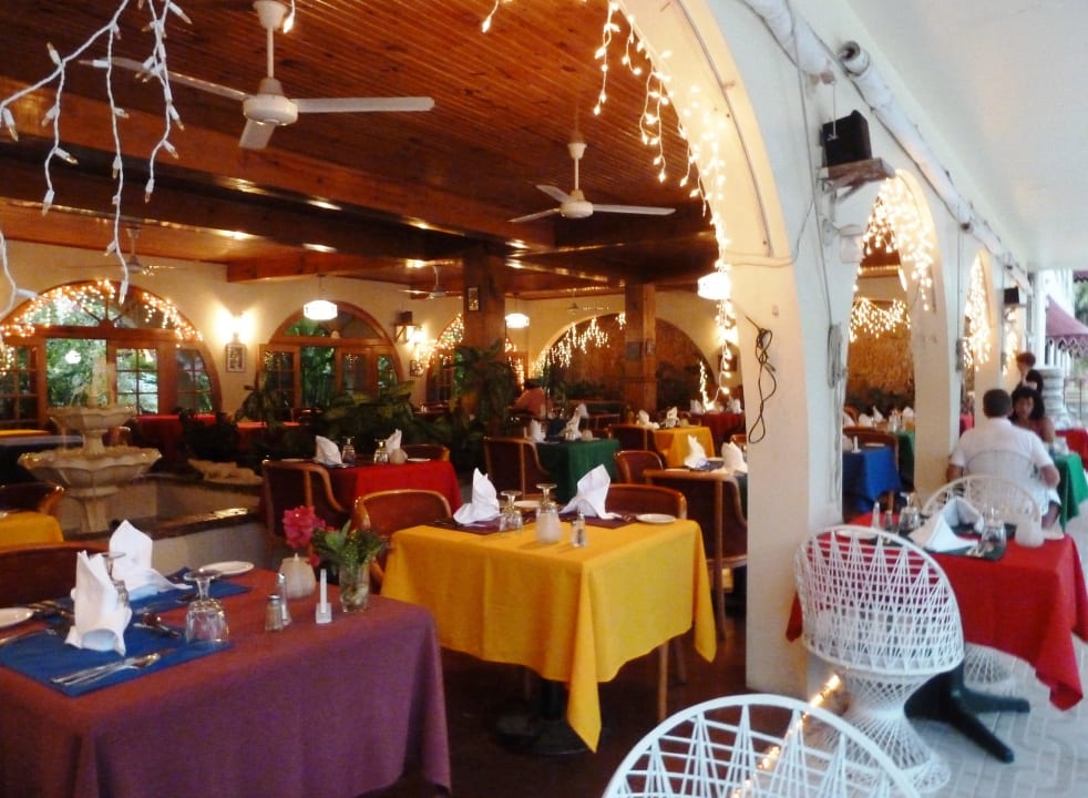 "Restaurant" Charela Inn Hotel (Negril) • HolidayCheck (Cornwall | Jamaika)