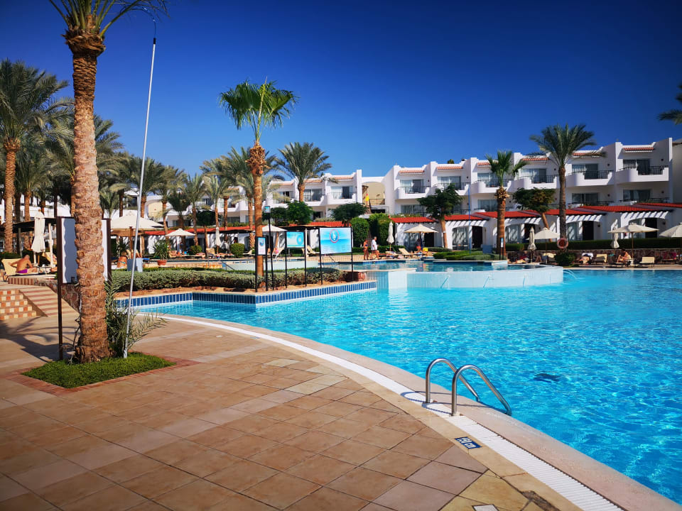 "Pool" Jaz Fanara Resort & Residence (Hadabat Umm es-Sid ...