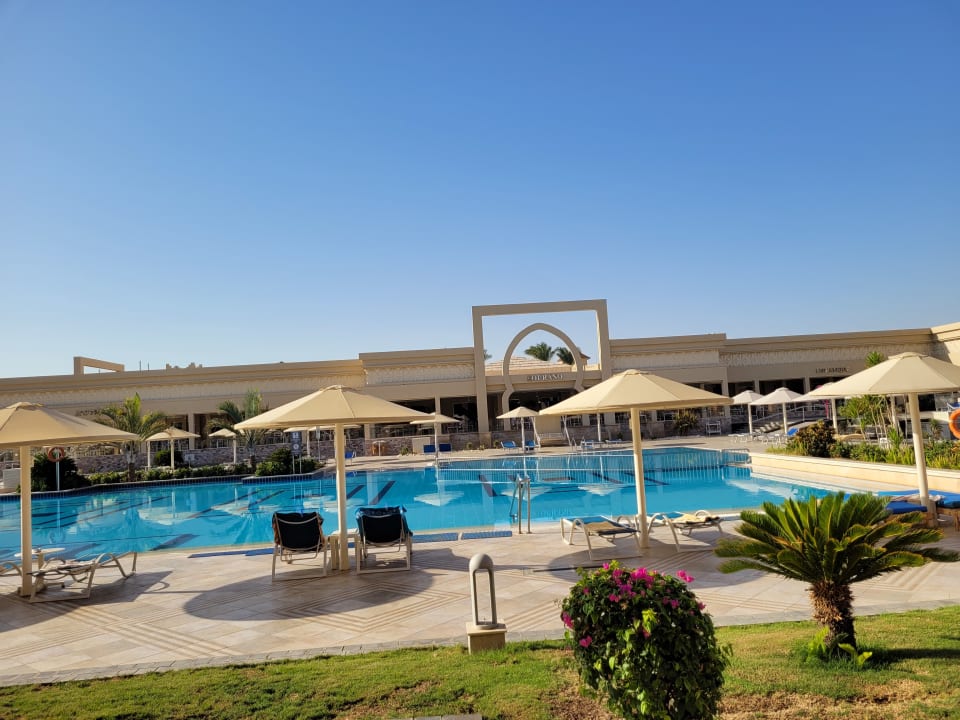 "Pool" Pickalbatros Aqua Vista Resort - Hurghada (Hurghada) • HolidayCheck (Hurghada/Safaga ...