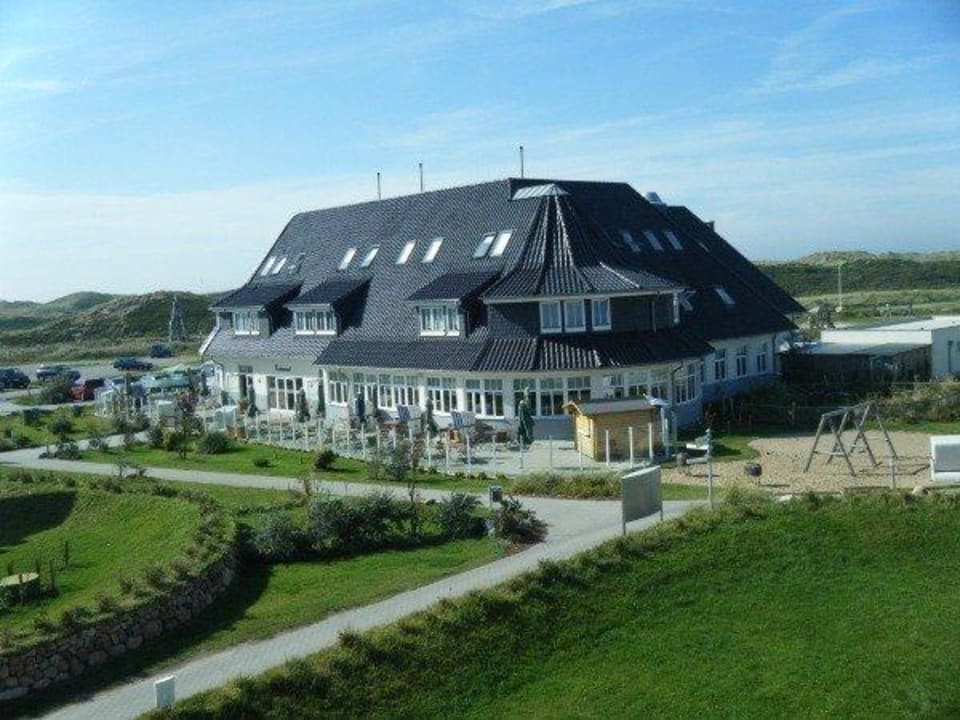 "Das Hauptgebäude mit Rest..." TUI BLUE Sylt (Gemeinde Sylt [Sylt ...