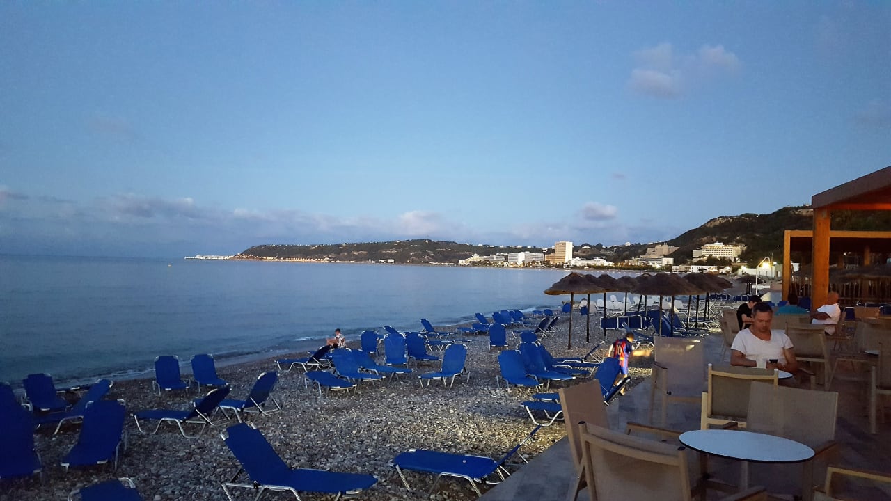 "Strand" Avra Beach Resort Hotel & Bungalows (Ialysos) • HolidayCheck ...