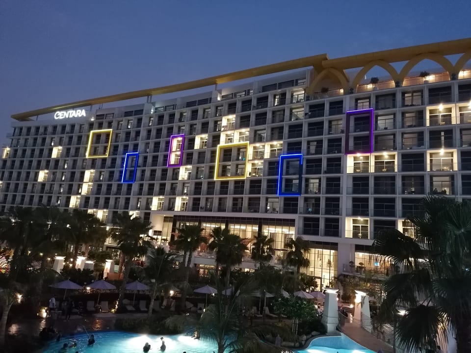 "Außenansicht" Centara Mirage Beach Resort Dubai - A World of Family ...