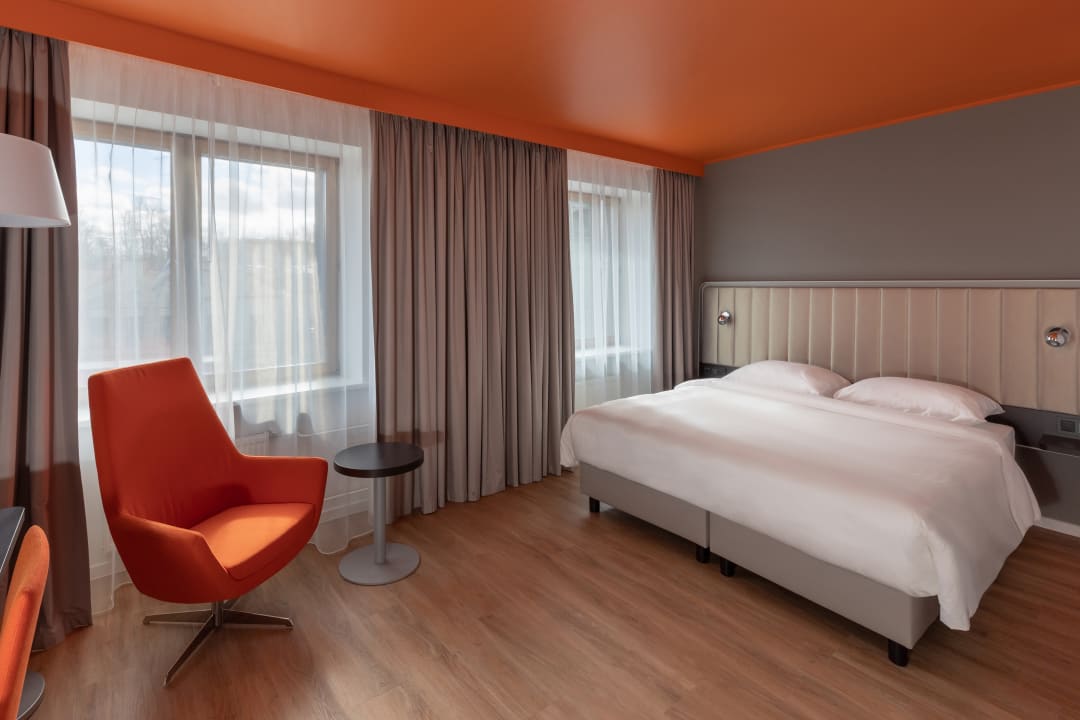 "Zimmer" Park Inn by Radisson Meriton Conference & Spa Hotel Tallinn ...