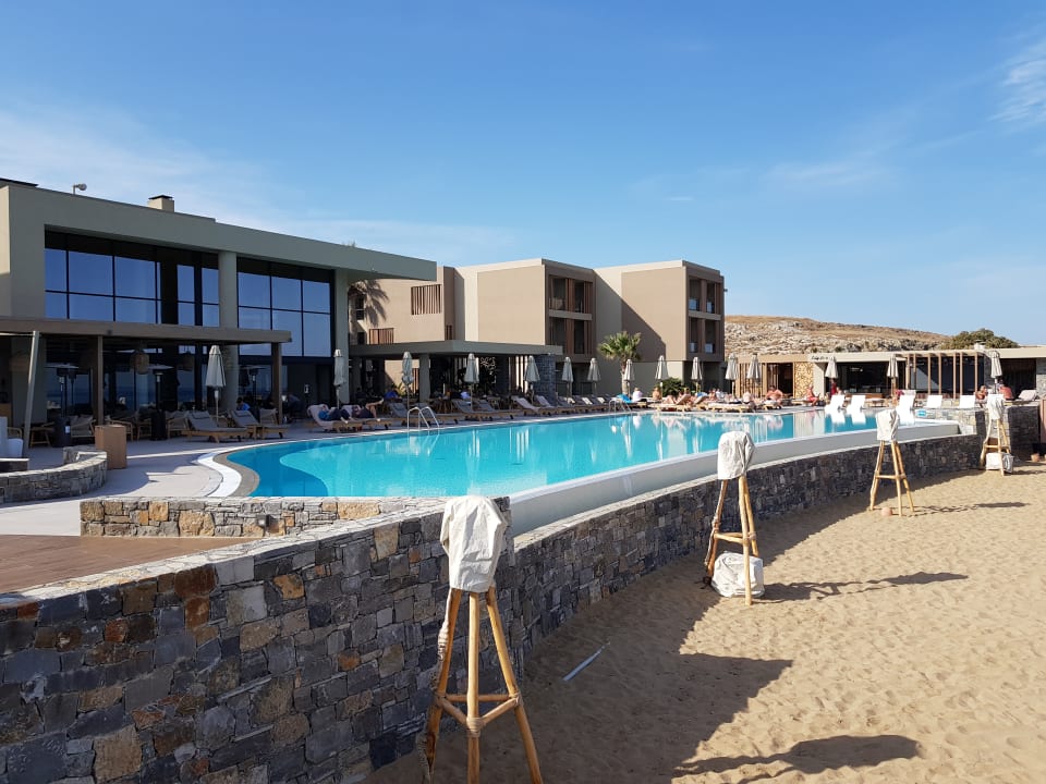 "Ausblick und abends tolle..." Sentido Unique Blue Resort (Amnissos ...