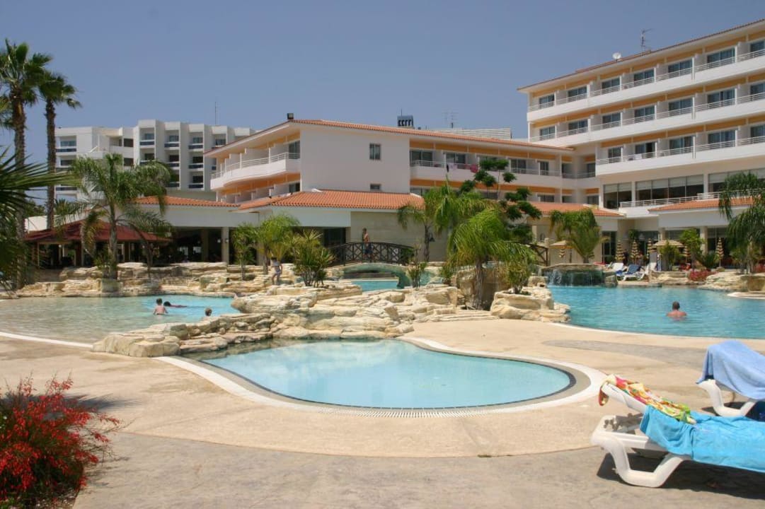 "Pool Anlage RIU Cypria Ba..." Leonardo Cypria Bay - Family Resort ...