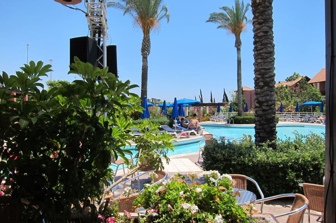 "Pool" ROBINSON CYPRUS (Alaminos) • HolidayCheck (Südzypern | Zypern)