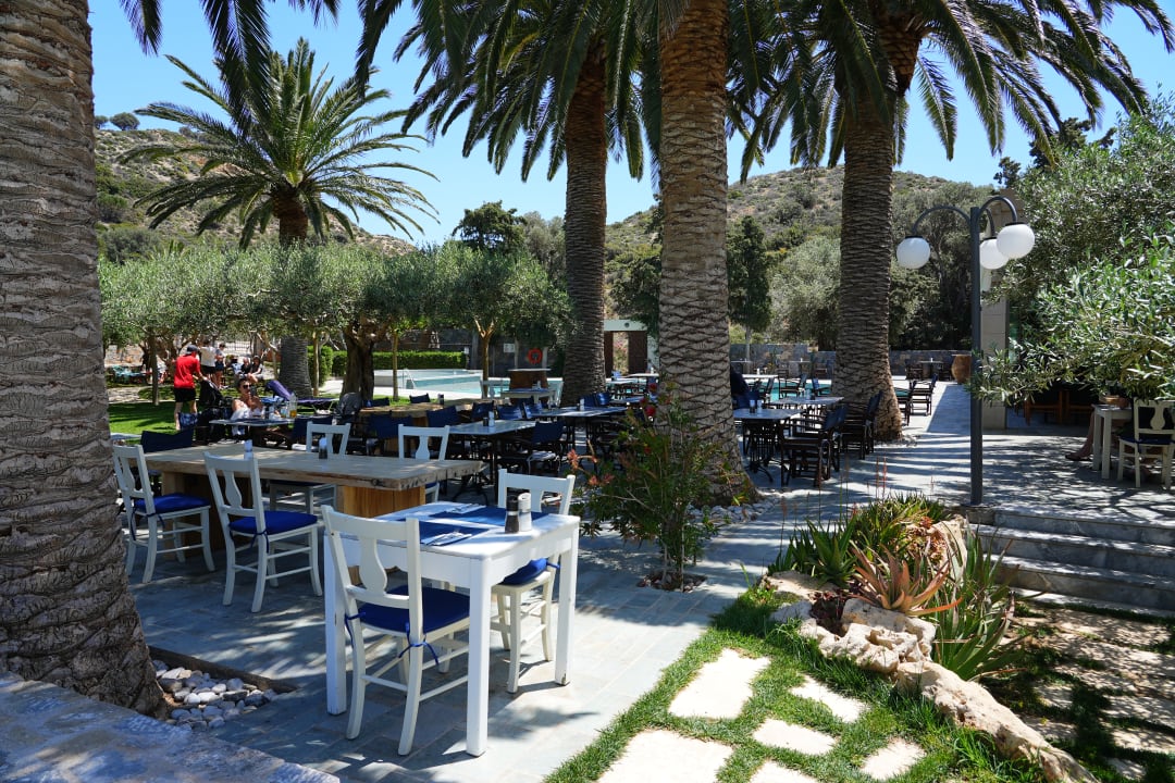 "Restaurant Außenbereich" Paralos Irini Mare (Agia Galini ...
