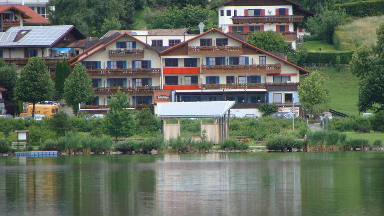 "Hotel Geiger aus dem Wass..." Hotel Geiger (Füssen) • HolidayCheck ...