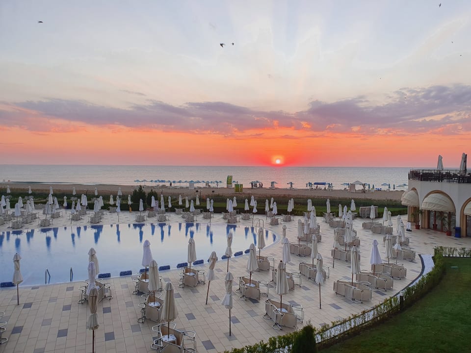 "Sonnenaufgang + Pool" Alua Helios Bay (Obzor) • HolidayCheck ...