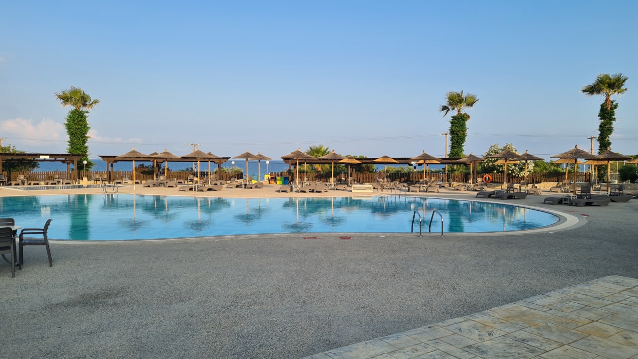 "Panoramaazsblick vo der ..." Grand Blue Beach Hotel (Kardamena ...