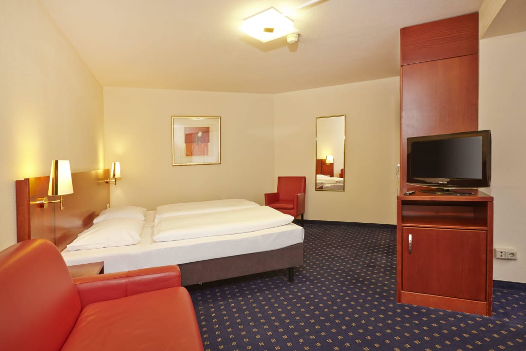 "Junior Suite " H+ Hotel Goslar (Goslar) • HolidayCheck (Niedersachsen ...