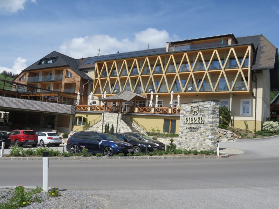 "Außenansicht" Almwellness Hotel Pierer (Fladnitz an der Teichalm ...