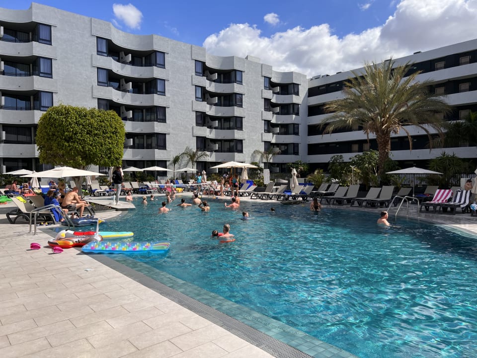 "Pool" LABRANDA Suites Costa Adeje (Costa Adeje) • HolidayCheck ...