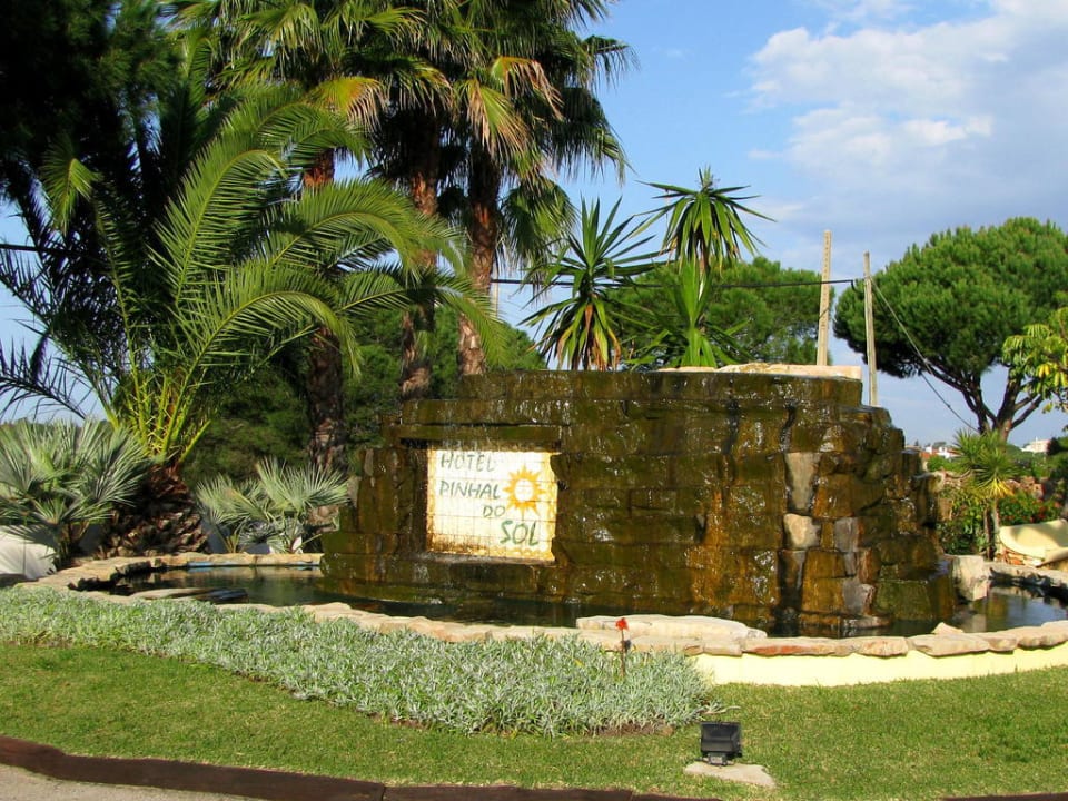 "Kleiner Wasserfall vor de..." Hotel Pinhal do Sol (Quarteira ...