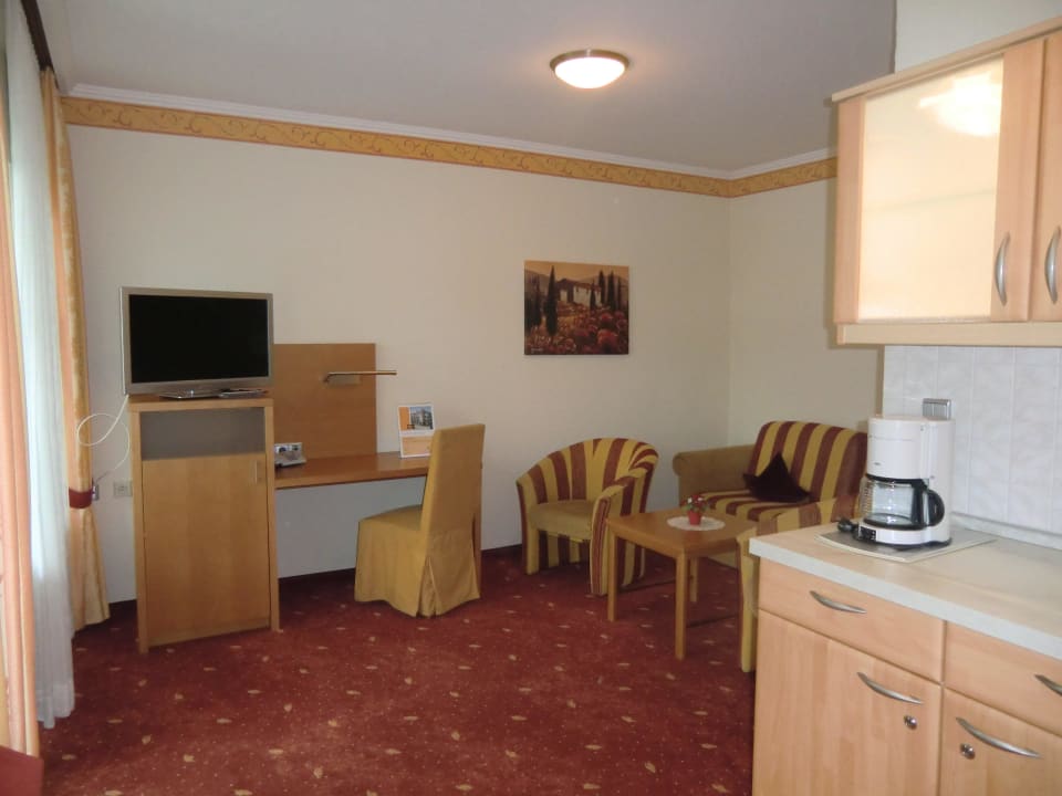 "Wohn-und Küchenbereich" Hotel Hochheide (Willingen) • HolidayCheck ...