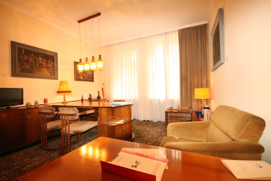 "Historische DDR-Suite" Galerie Hotel Leipziger Hof (Leipzig ...