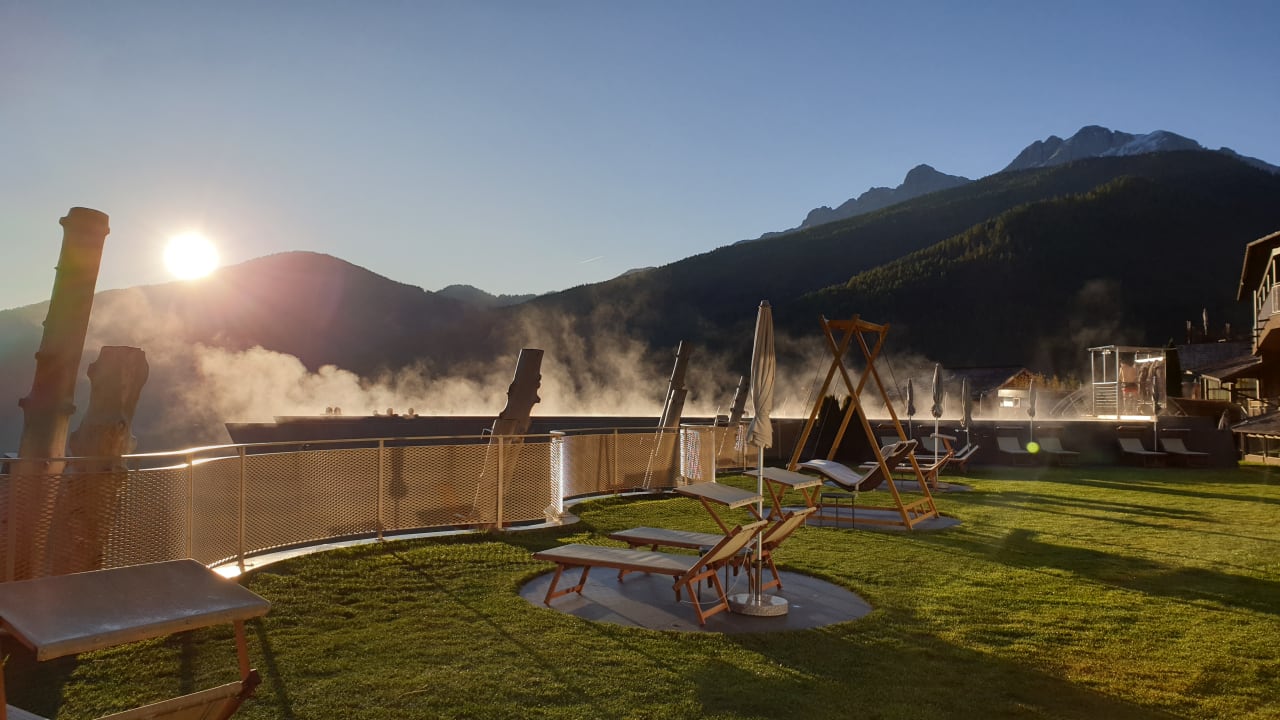 "Pool" Alpin Panorama Hotel Hubertus (Valdaora / Olang) • HolidayCheck ...