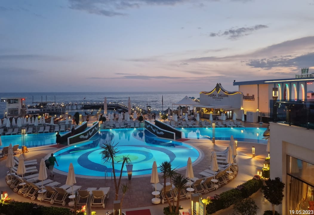 "Speisen" Azura Deluxe Resort & Spa Hotel (Avsallar) • HolidayCheck ...