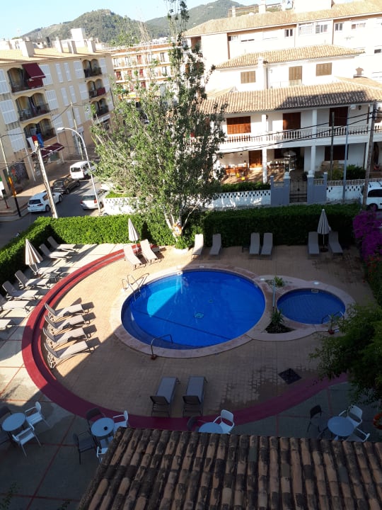 "Pool" Hotel Bella Mar (Cala Ratjada) • HolidayCheck (Mallorca | Spanien)
