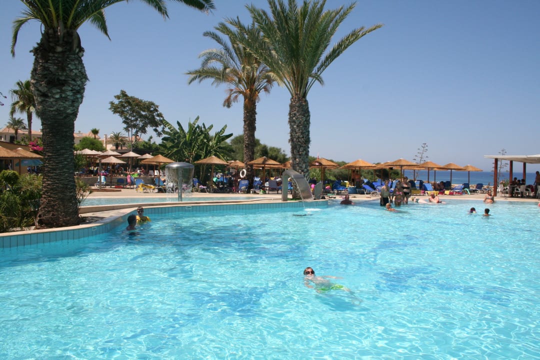 "Hotel" Malama Beach Holiday Village (Paralimni) • HolidayCheck ...