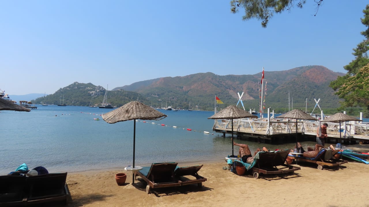 "Strand" Marmaris Bay Resort (Marmaris) • HolidayCheck (Türkische Ägäis ...