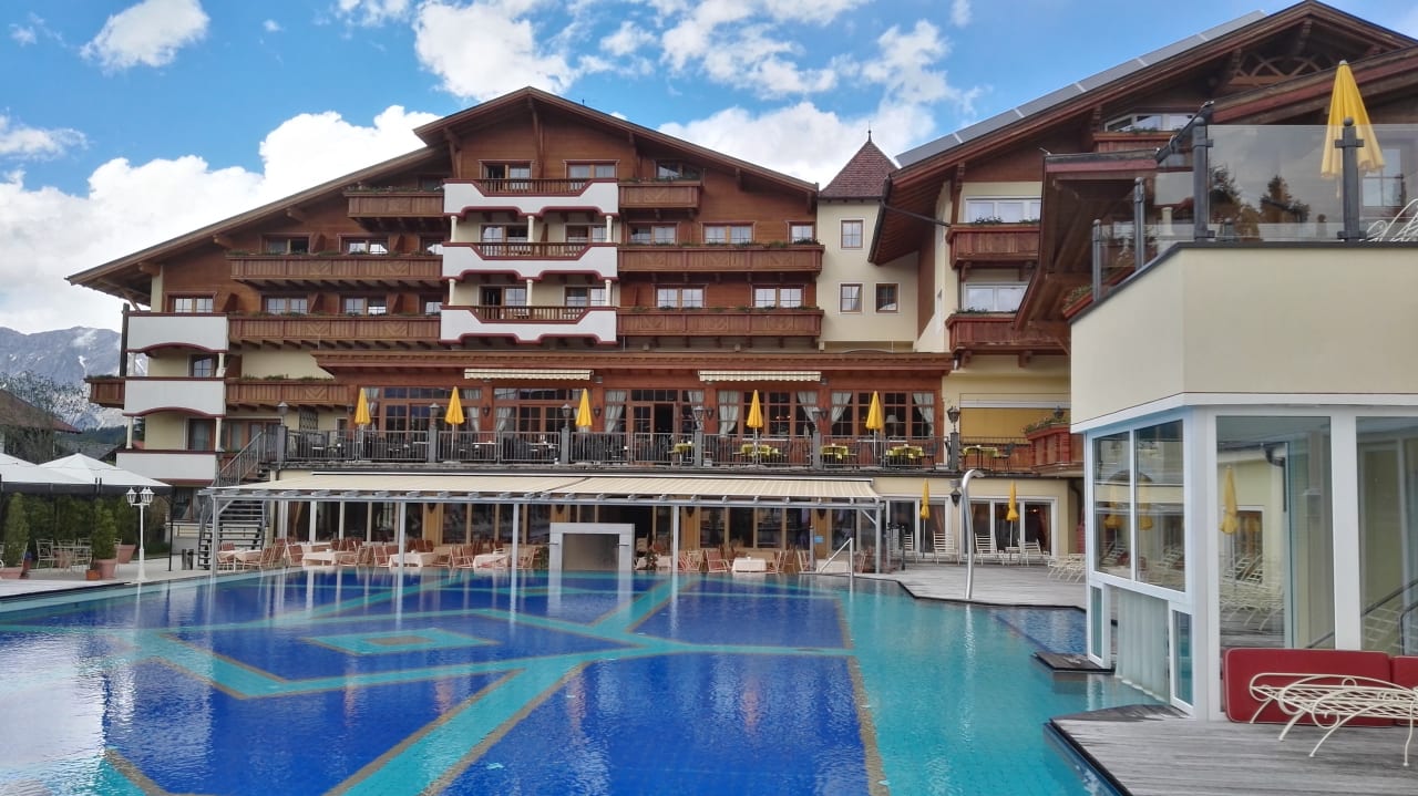 "Pool" Alpenpark Resort (Seefeld in Tirol) • HolidayCheck (Tirol ...