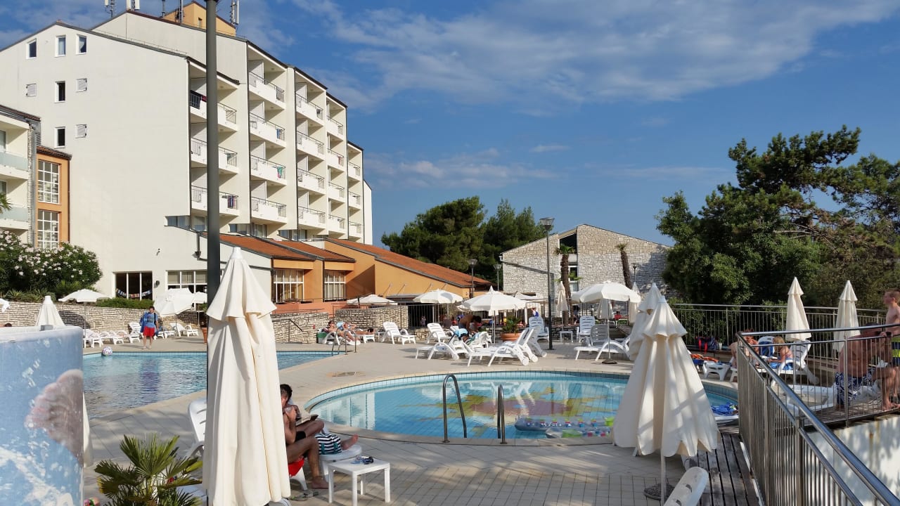 "Pool" Sunny Rabac by Valamar (Rabac) • HolidayCheck (Istrien | Kroatien)