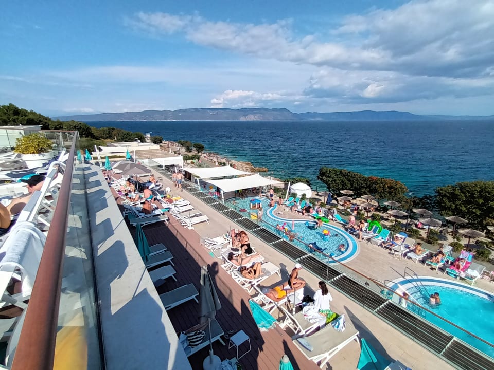 "Pool" Valamar Bellevue Resort (Rabac) • HolidayCheck (Istrien | Kroatien)