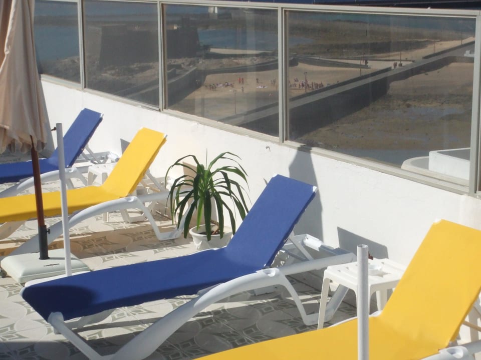 "Solarium" Hotel Miramar (Arrecife) • HolidayCheck (Lanzarote | Spanien)