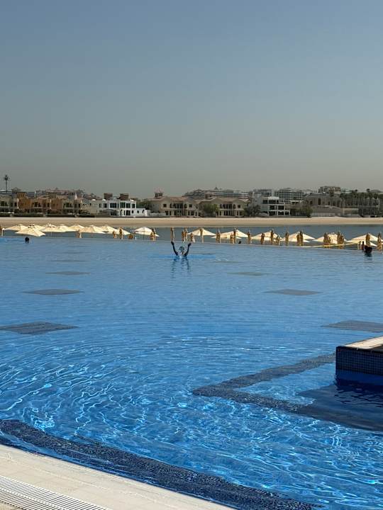 "Pool" Andaz Dubai The Palm, by Hyatt (Dubai) • HolidayCheck (Dubai ...