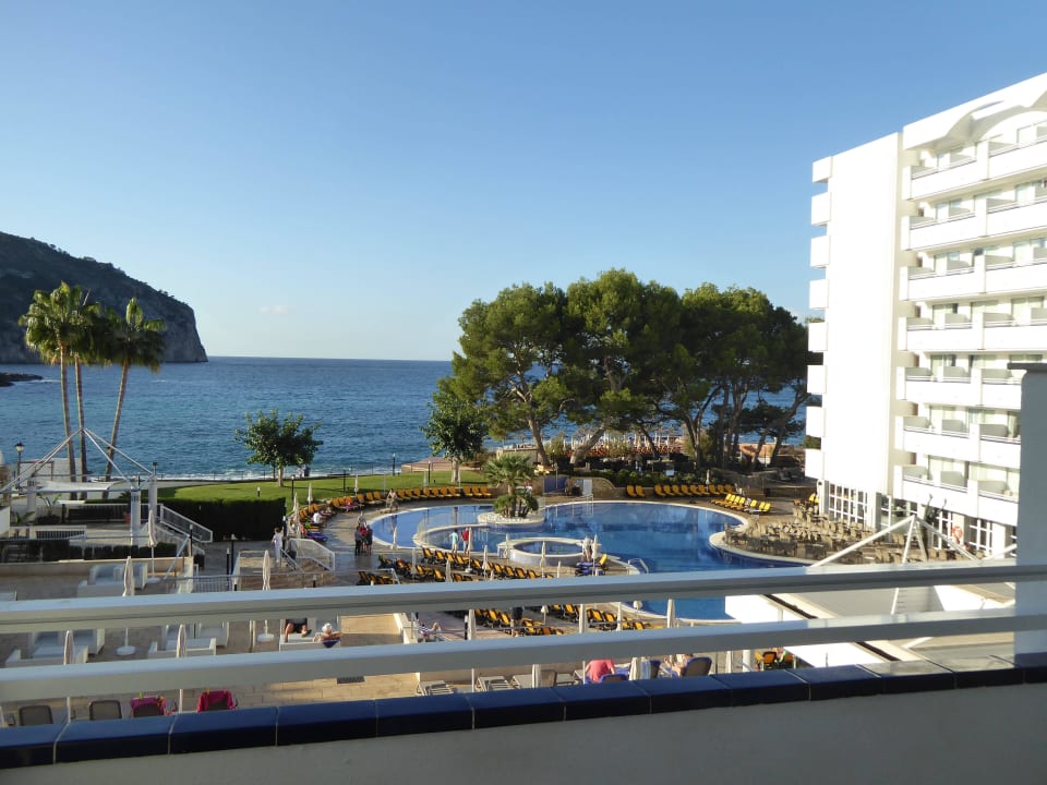 "Ausblick vom 3. Stock" Alua Gran Camp de Mar (Camp de Mar ...