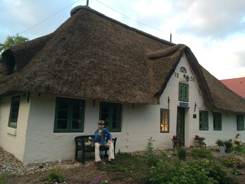 "Das schnuckelige Reetdach..." Kathmeyer´s Landhaus Godewind (St. Peter ...