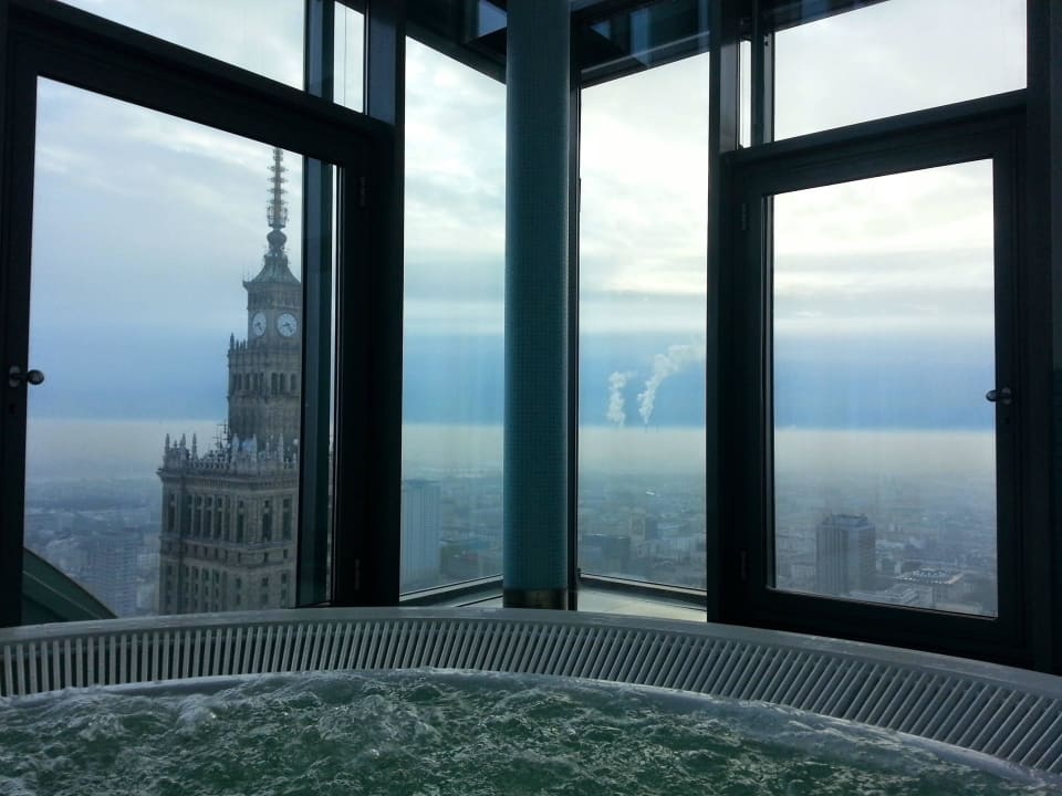 "Widok z jacuzzi" InterContinental Warszawa (Warszawa / Warschau ...