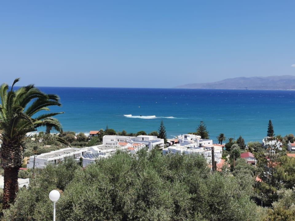 "Ausblick" Hersonissos Village Hotel & Bungalows (Anissaras ...