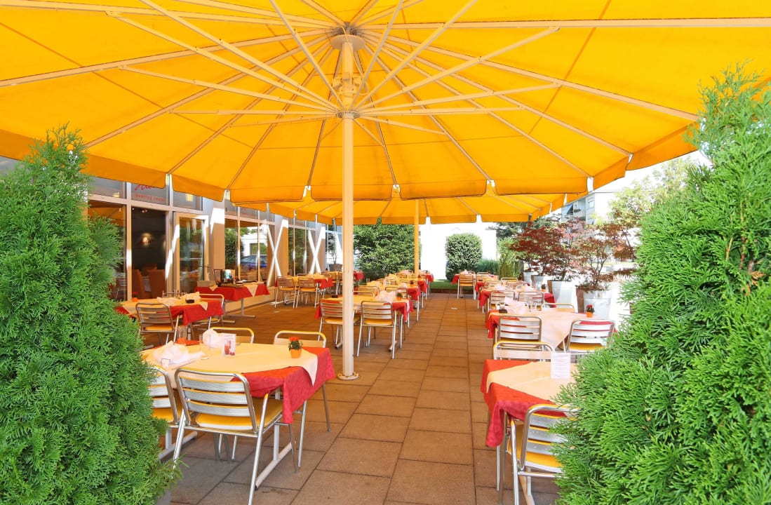 "Terrassen" Hotel Arte Spreitenbach (Spreitenbach) • HolidayCheck ...