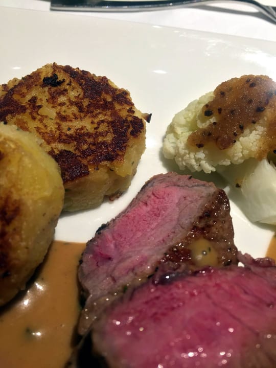 "Rosa Beiriedschnitte an g..." Hotel KOWALD Loipersdorf (Loipersdorf ...