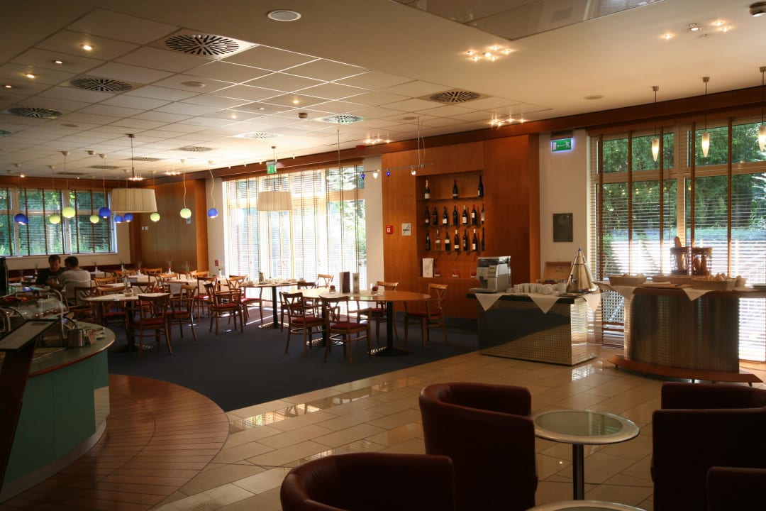 "Frühstücks- und Essbereic..." ibis Styles Graz Messe (Graz ...