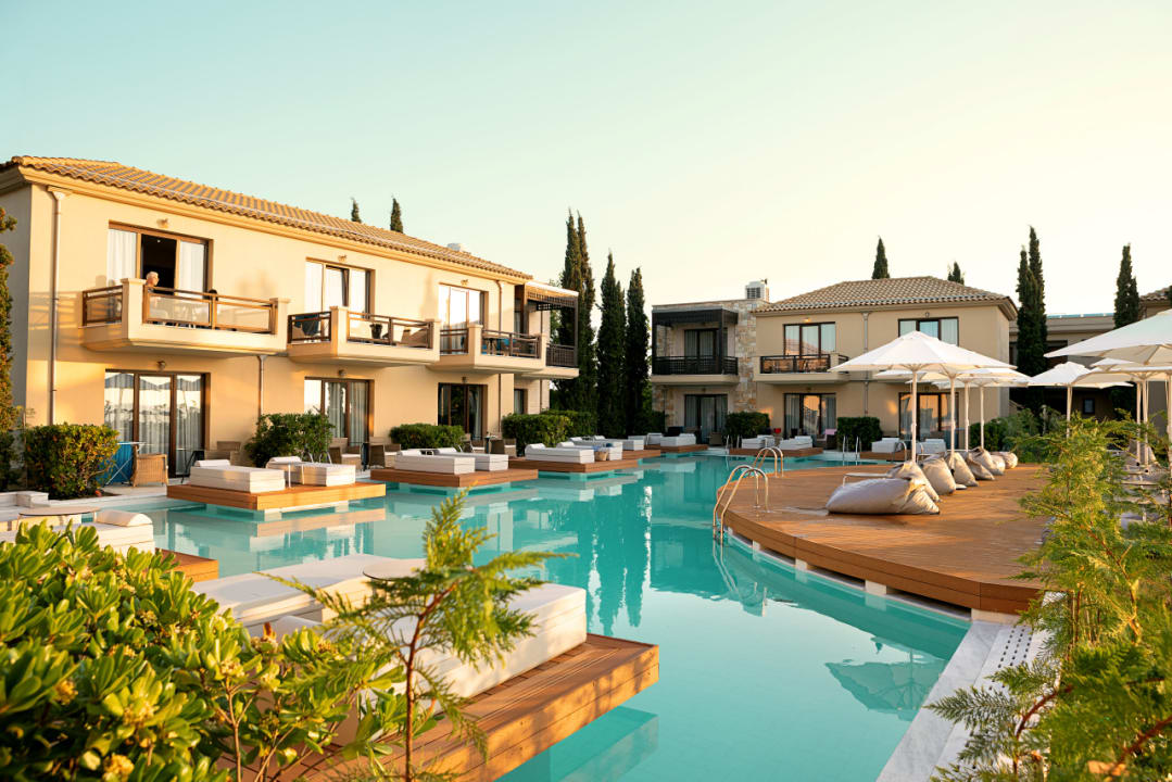 "Pool" Mediterranean Village Hotel & Spa (Paralia) • HolidayCheck ...
