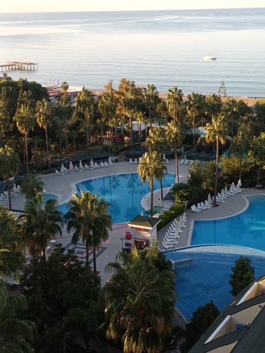 "Ausblick auf die schöne P..." Iz Flower Side Beach Hotel (Side ...