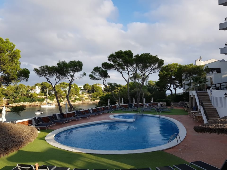 "Hotelpool" Cabot Cala Ferrera (Cala Ferrera) • HolidayCheck (Mallorca ...