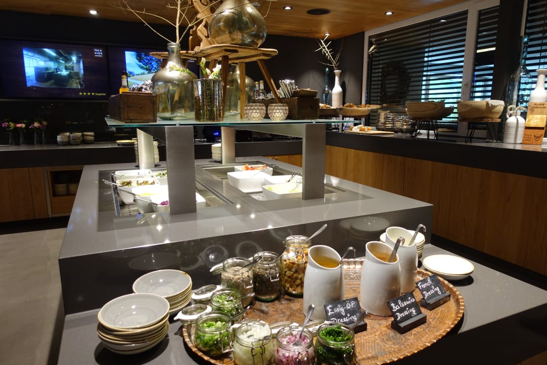 "Salatbar Mittags" Valavier Aktivresort (Brand) • HolidayCheck ...